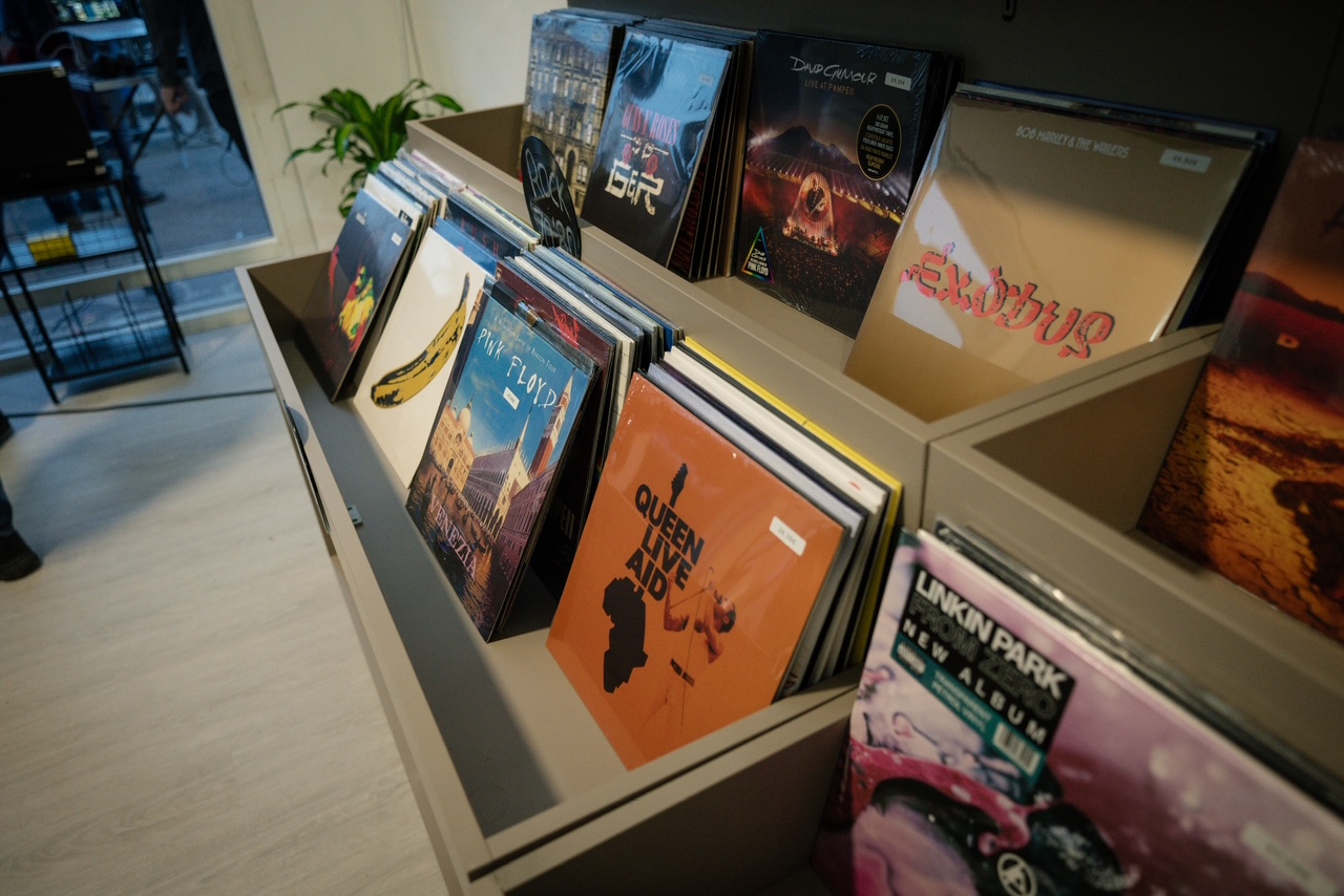 Dyna Records: Il Tuo Negozio di Dischi a Casale sul Sile (TV)